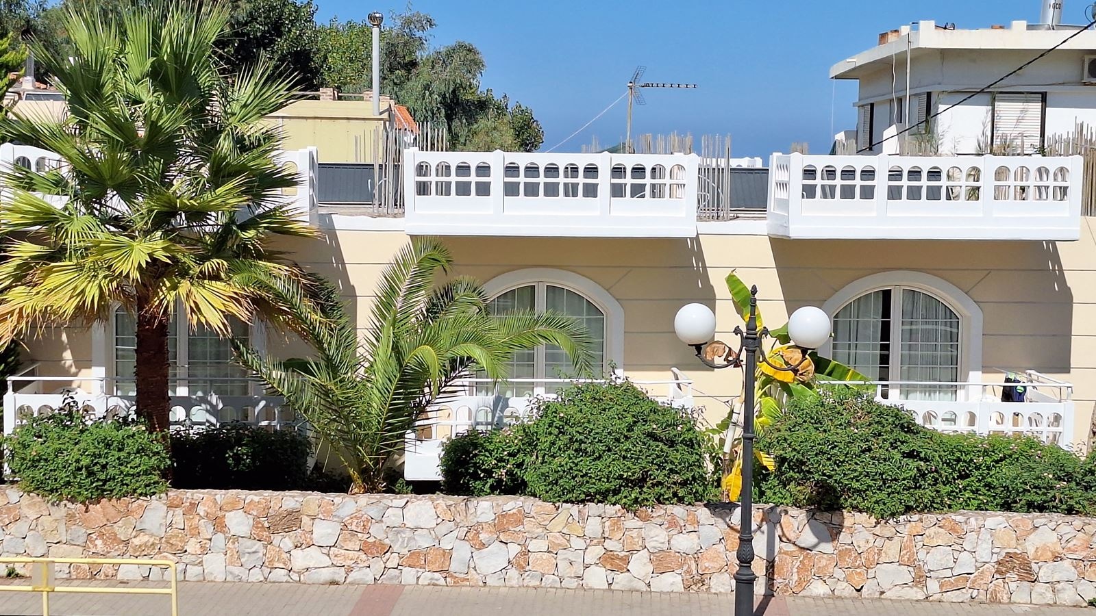 PERLA BEACH HOTEL APARTMENTS | Coral Travel
